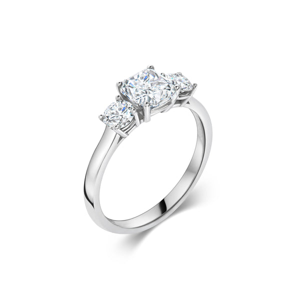 ENGAGEMENT RINGS – Page 3 – LEO MATHILD